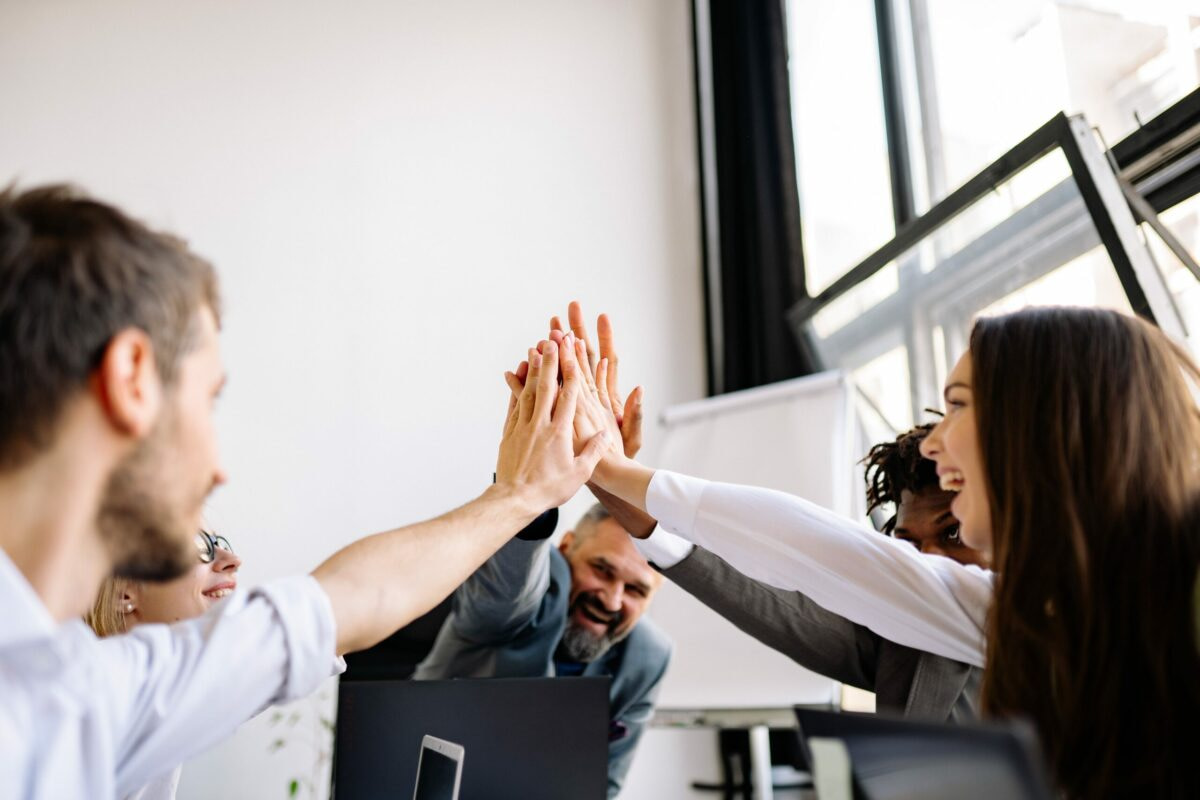 Maximizing Workplace Energy Through Corporate Fitness Initiatives